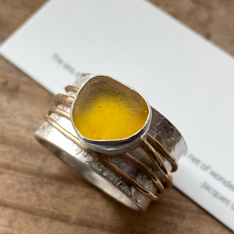 The Meditation Ring with Gold Bands – Kate Samson Design